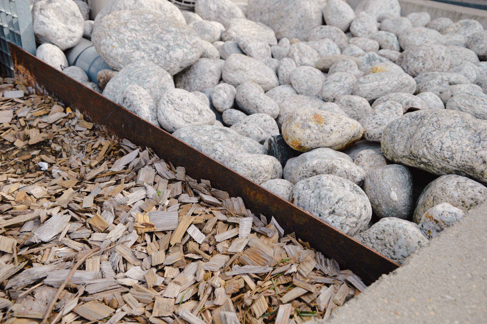 Les différents types de bordures pour vos aménagements extérieurs ...